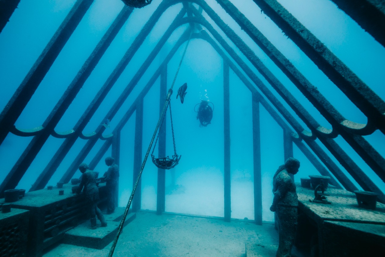 Your Guide to the Museum of Underwater Art | Queensland
