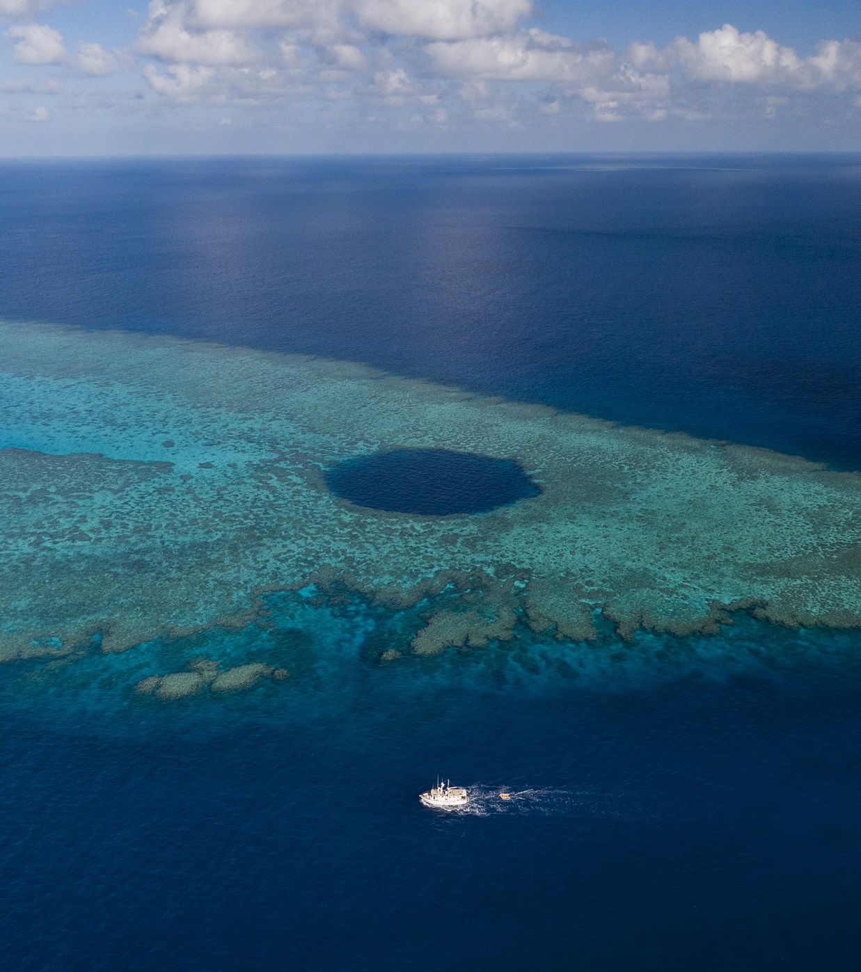 Top 10 Lesser-known Reefs on the Great Barrier Reef | Queensland