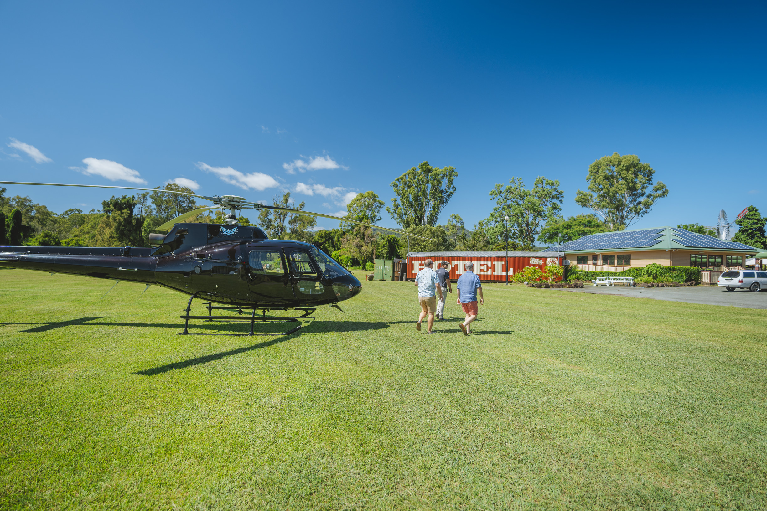 14 Epic Luxury Helicopter Experiences in Queensland | Queensland