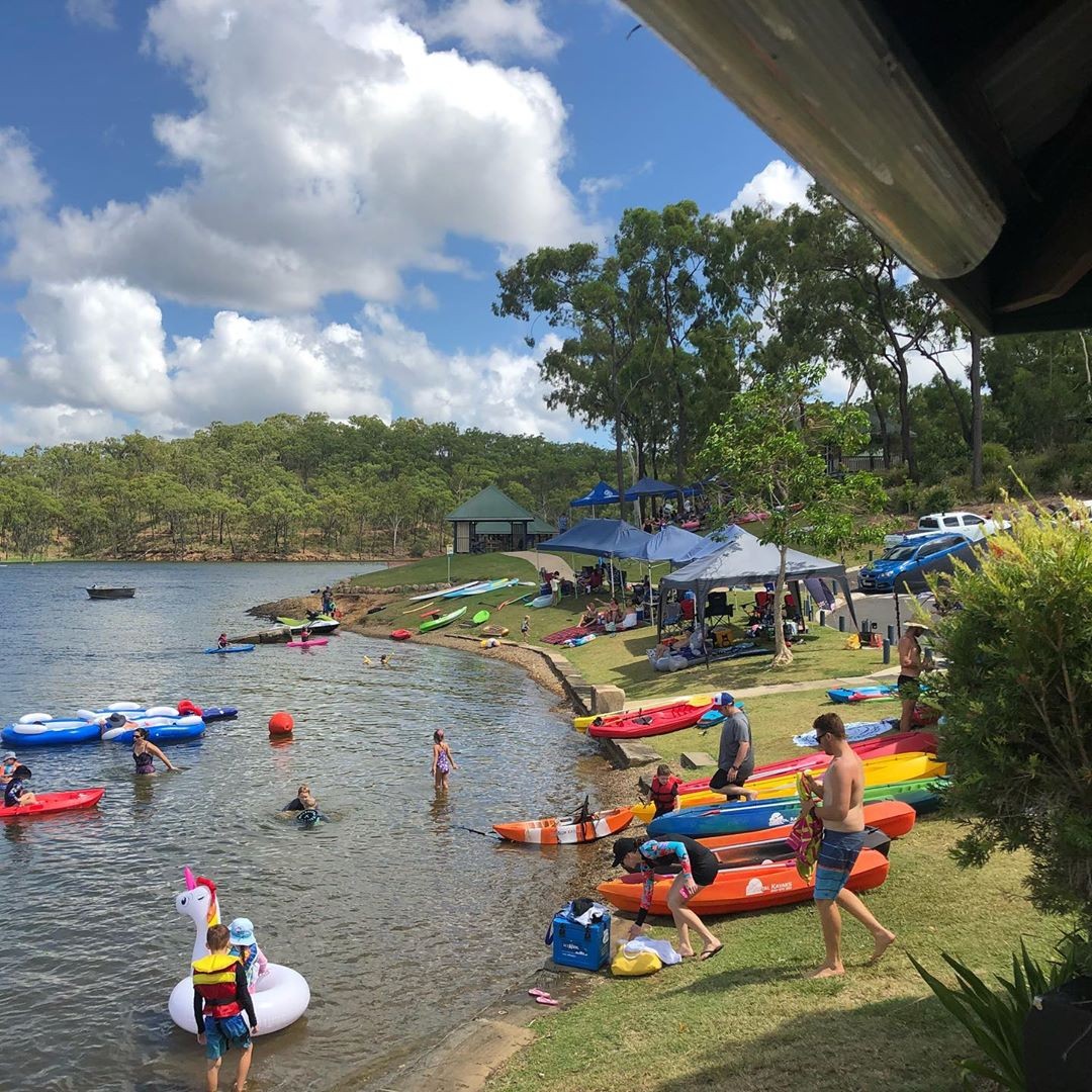 14 of the Best Queensland Freshwater Lakes and Swimming Holes | Queensland