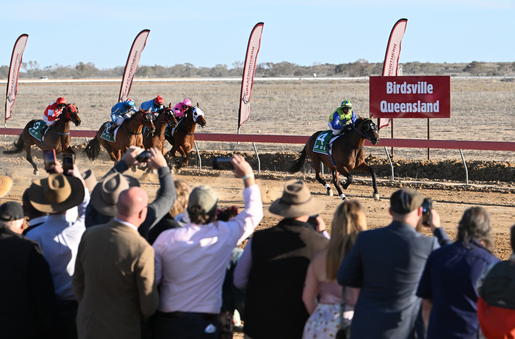 The Birdsville Races – What to See and Do | Queensland