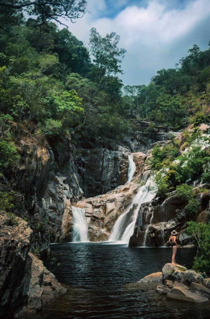 14 of the Best Queensland Freshwater Lakes and Swimming Holes | Queensland