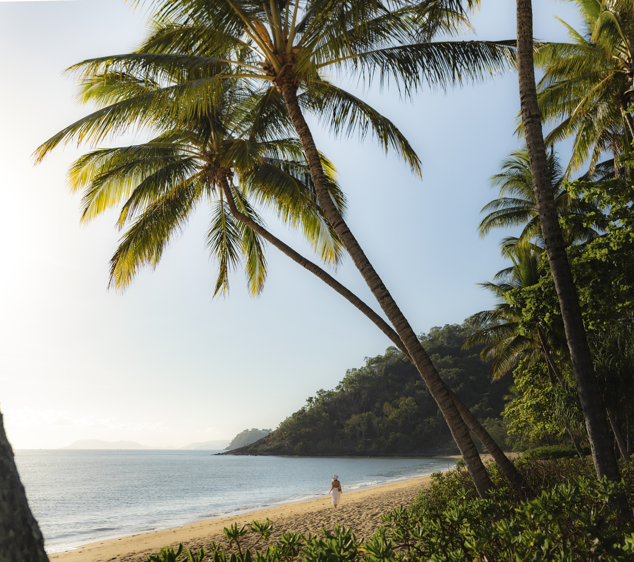 Trinity Beach, Cairns - Accommodation and Activities | Queensland