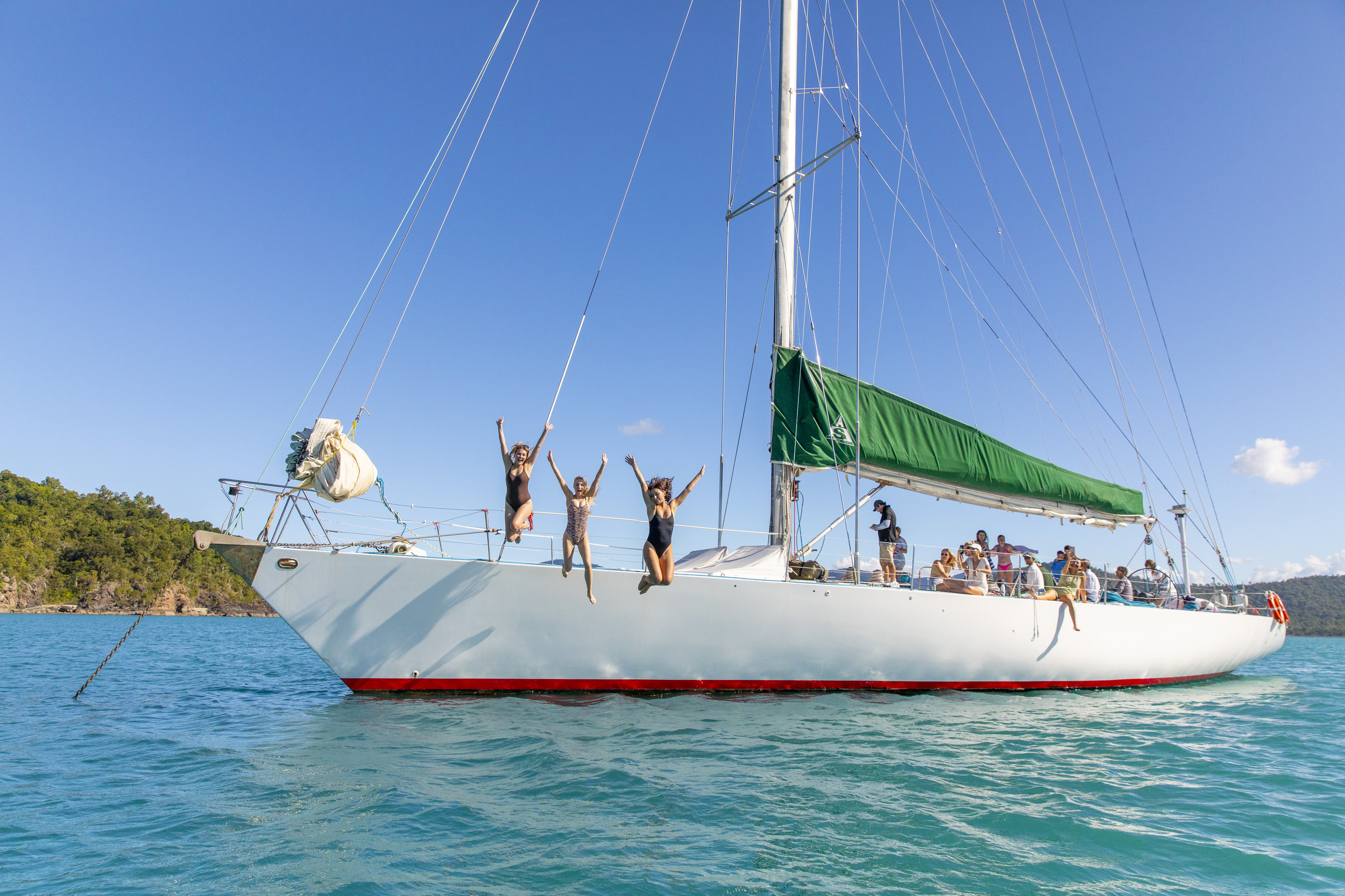 The Perfect Sailing Holiday in the Whitsundays | Queensland